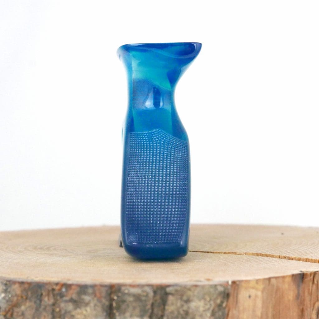 Anti-slip palm pattern and lifeline ridge options - Custom Bow Grips ...